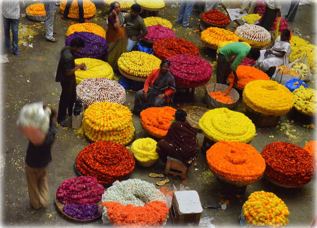 Kalasipalya market to be moved full-time to Electronics City